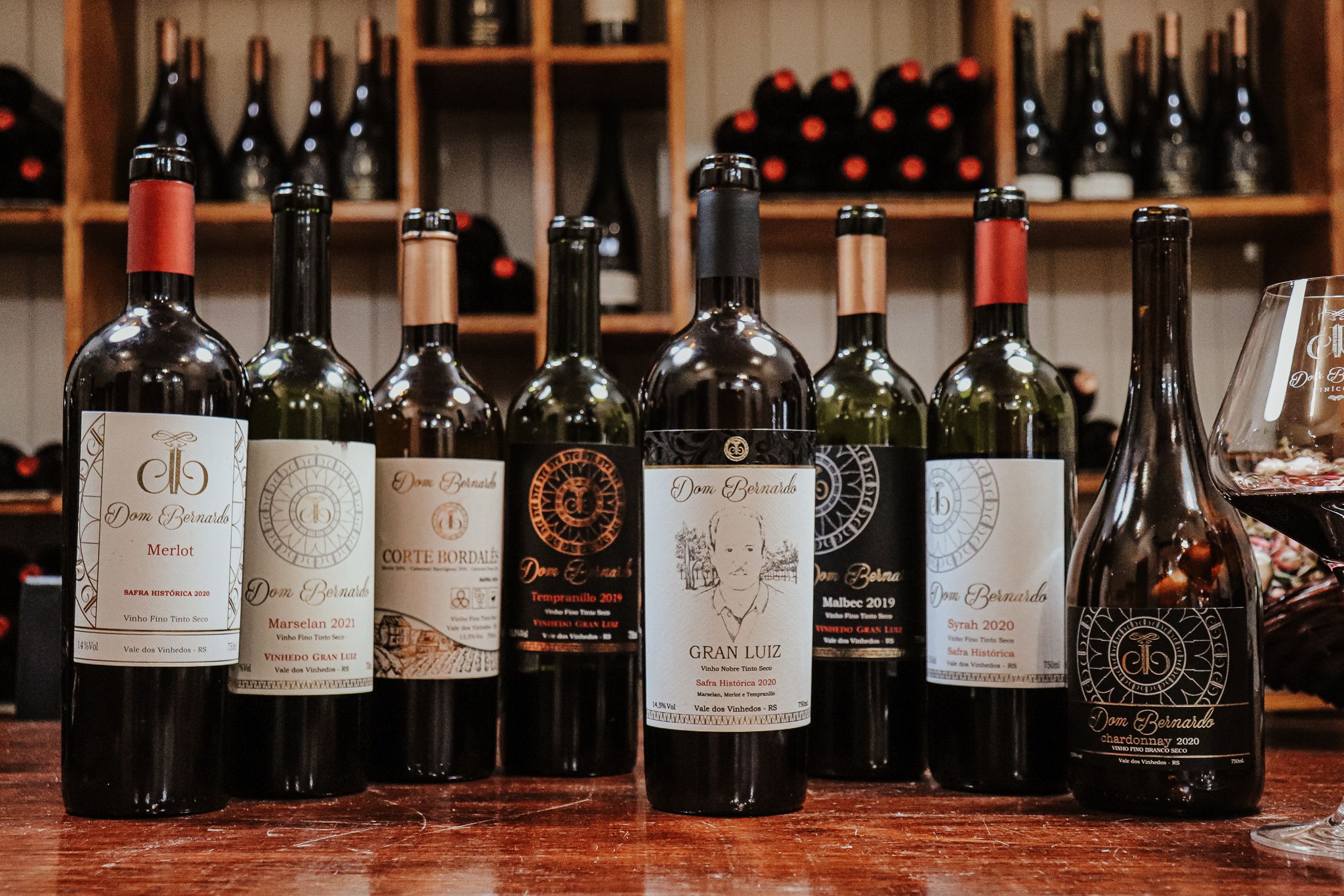 Degustação de 7 vinhos + 1 ícone na vinícola Dom Bernardo - Wine Locals